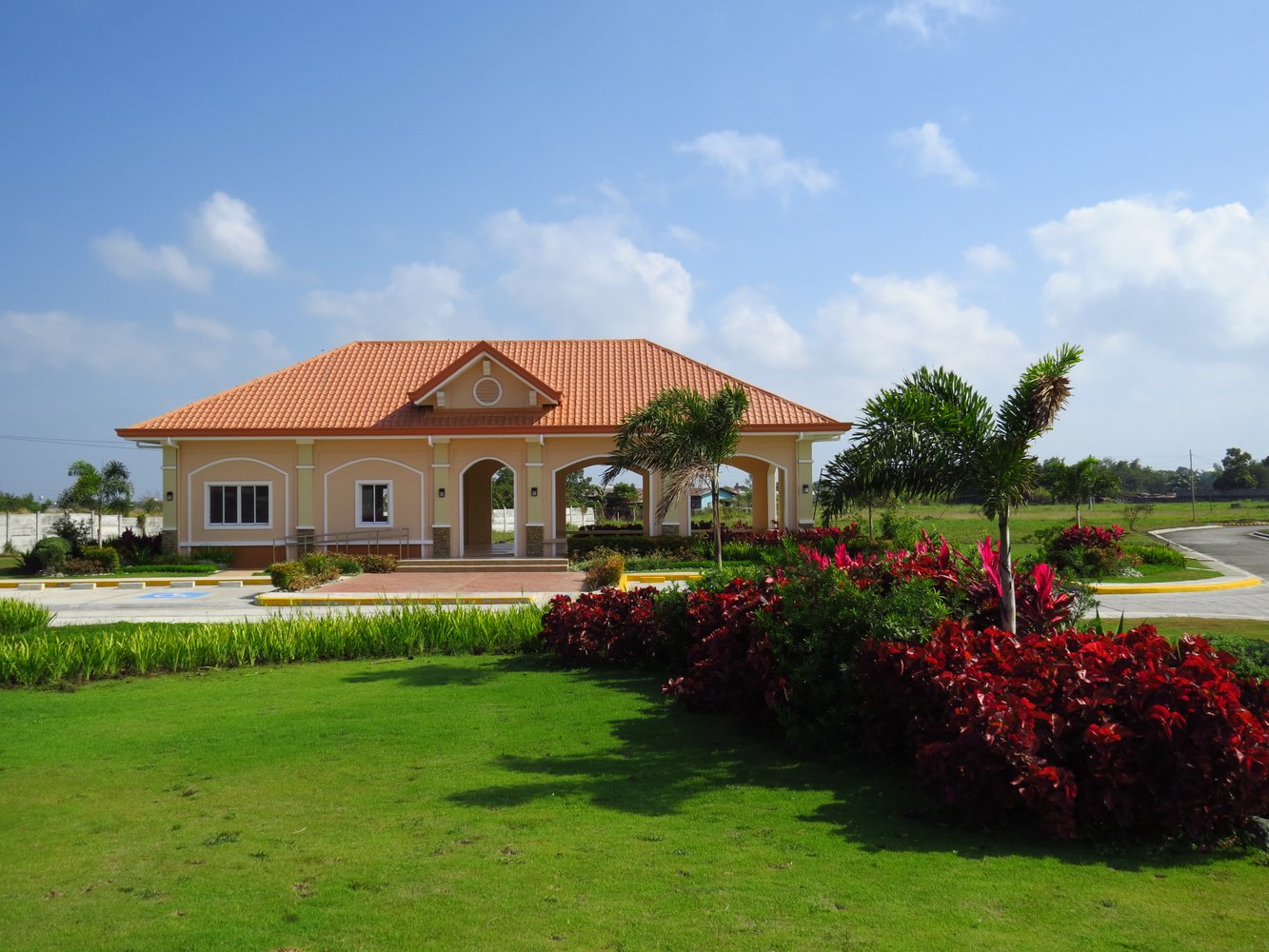 Why Living in Metrogate Primavera Santa Rosa Laguna Offers the Best of ...