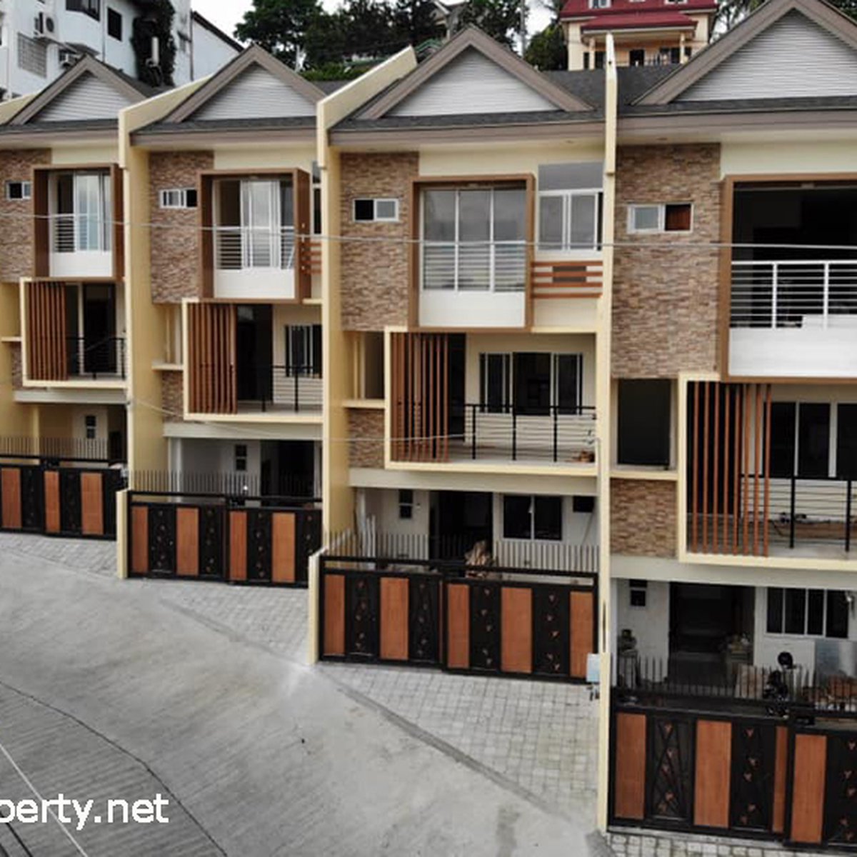 For sale 3 storey house in buena hills guadalupe cebu city [Houses and ...