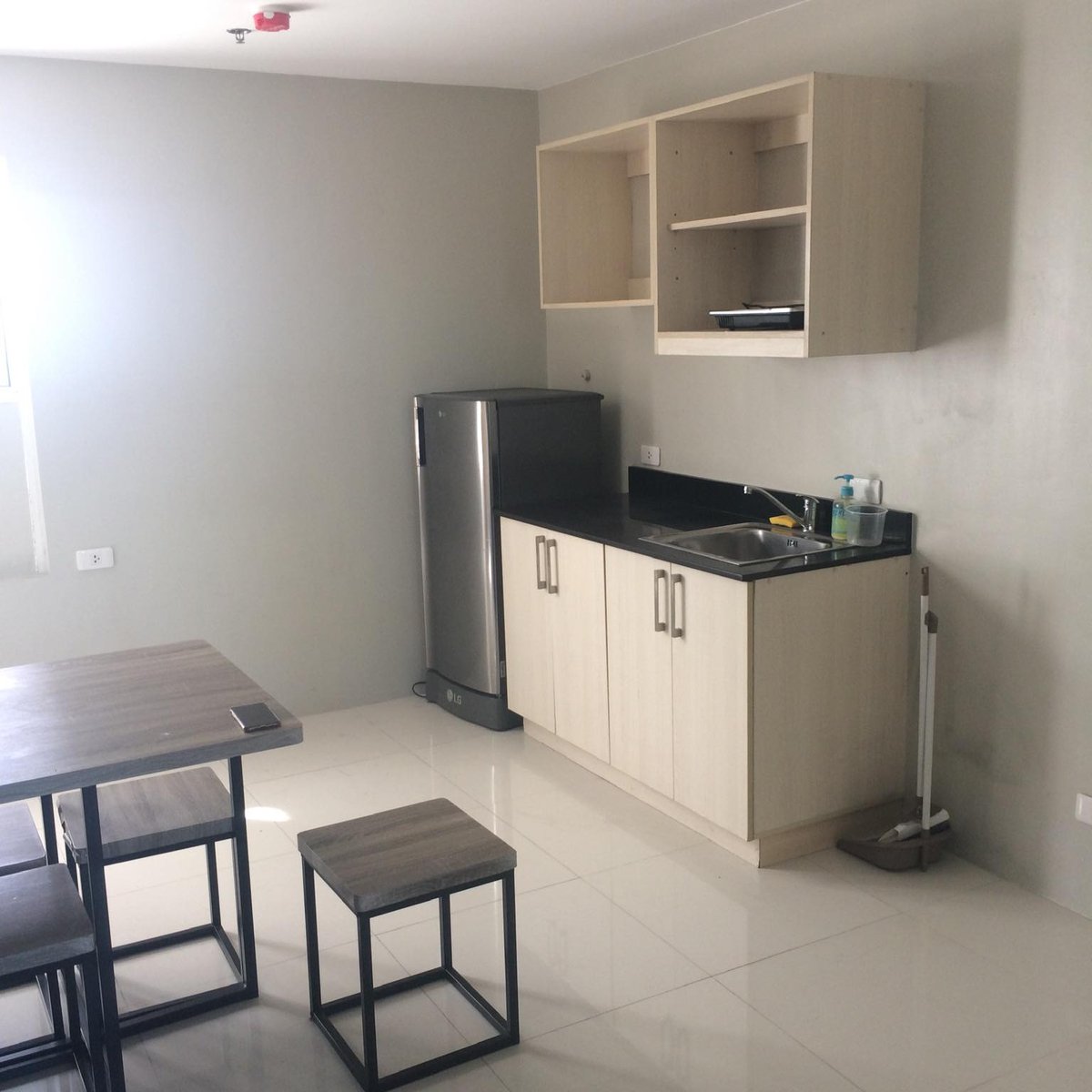 Condo Unit For Rent with 1 Bedroom in Vista Taft, Manila [Condo 🏙️ ...