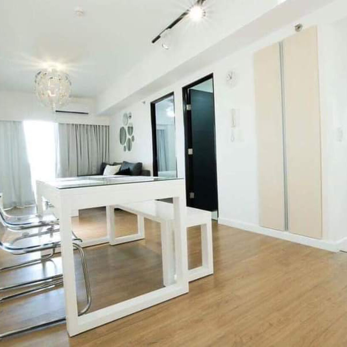 FULLY FURNISHED CONDO UNIT IN PAMPANGA NEAR MARQUEE MALL AND LANDERS ...