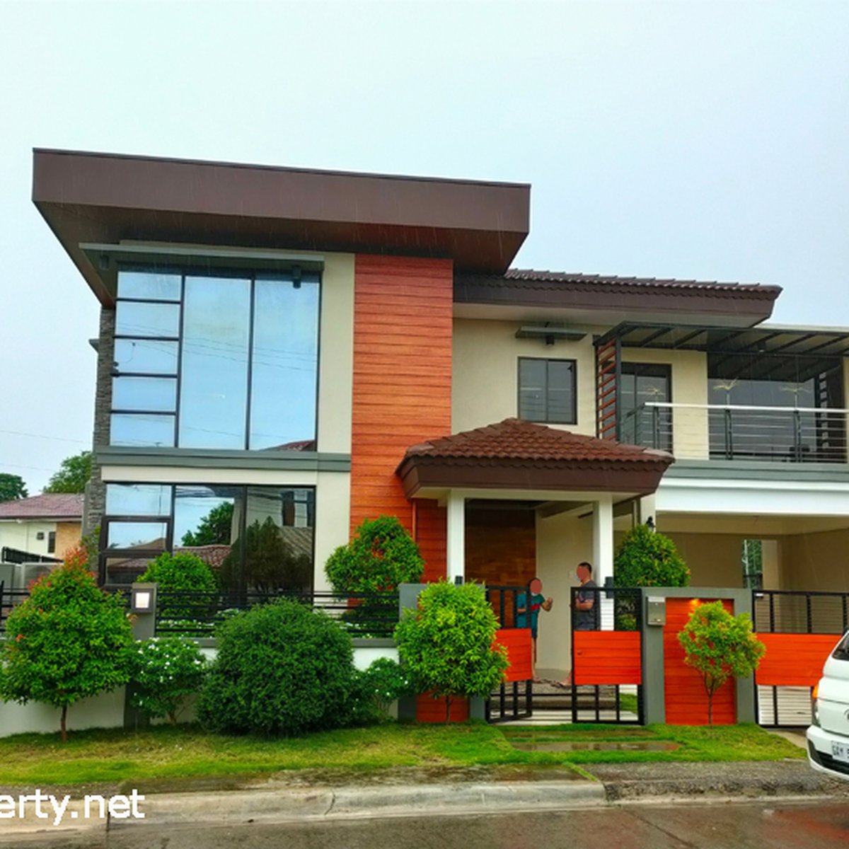 HOUSE AND LOT WITH SWIMMING POOL FOR SALE IN TALISAY CEBU [House and ...