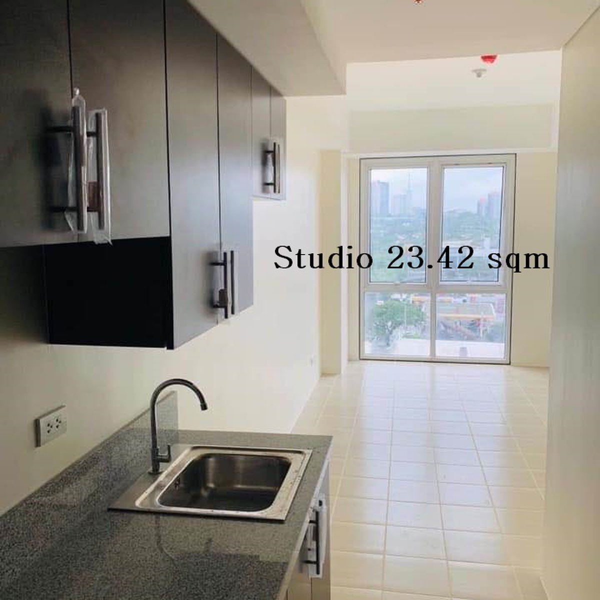 Studio Type Condo in Kasara Urban Resort Residences, Pasig City [Condo ...