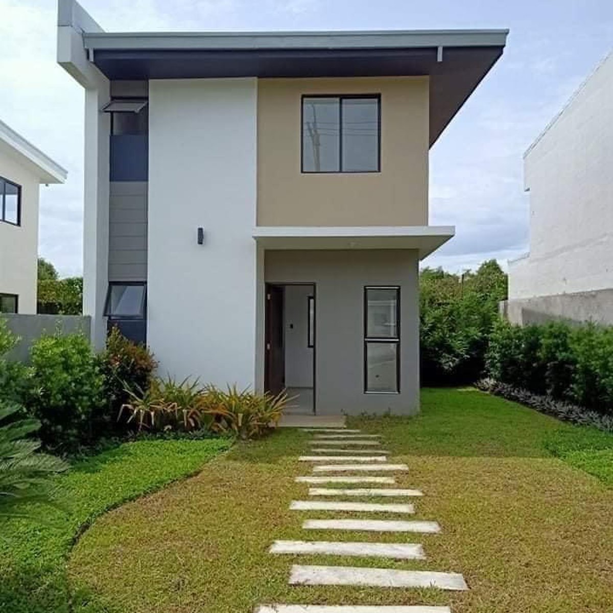 3BR Single Attached House Along Provl. Road Conchu Trece [House and Lot ...