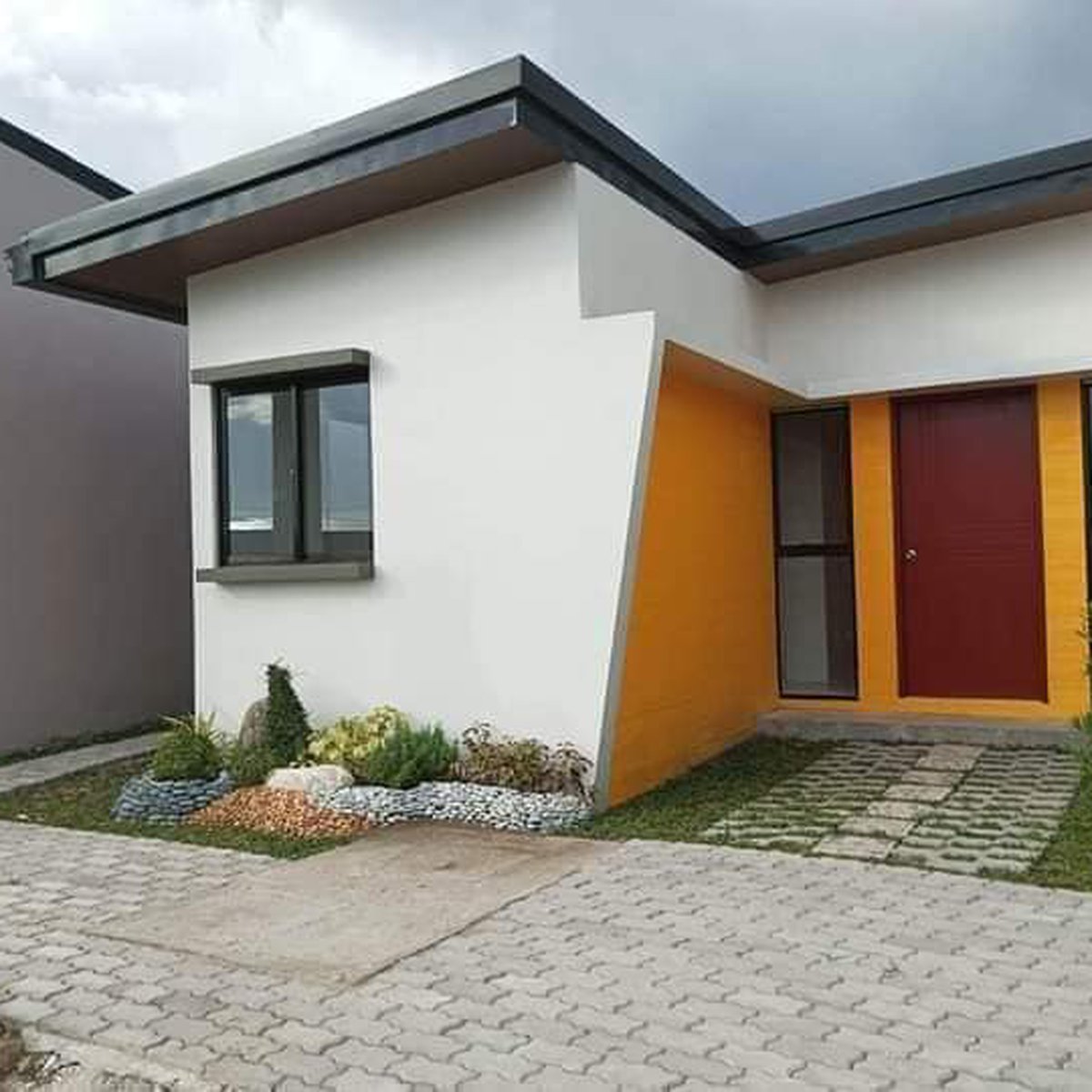 2-bedroom Bungalow House for Sale in Naic Cavite [House and Lot 🏘️ ...