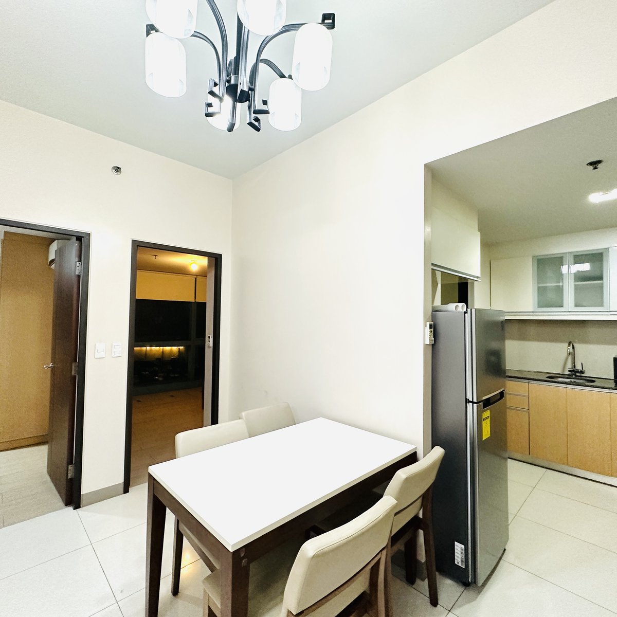 ONE UPTOWN RESIDENCES BGC [Condo 🏙️] (September 2023) in Taguig, Metro ...