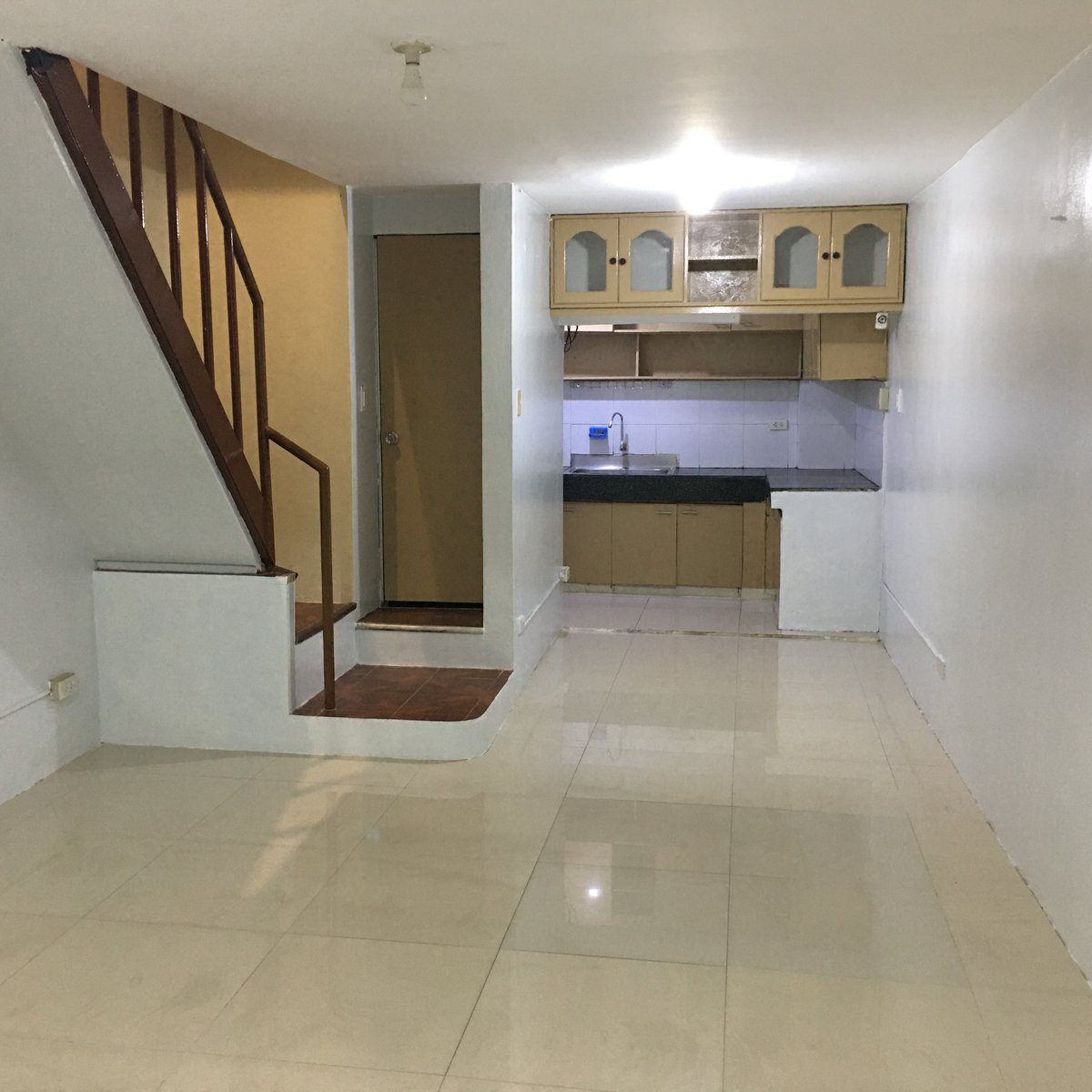 Tranquil Townhouse near La Mesa Eco Park Fairview QC FOR RENT [House ...