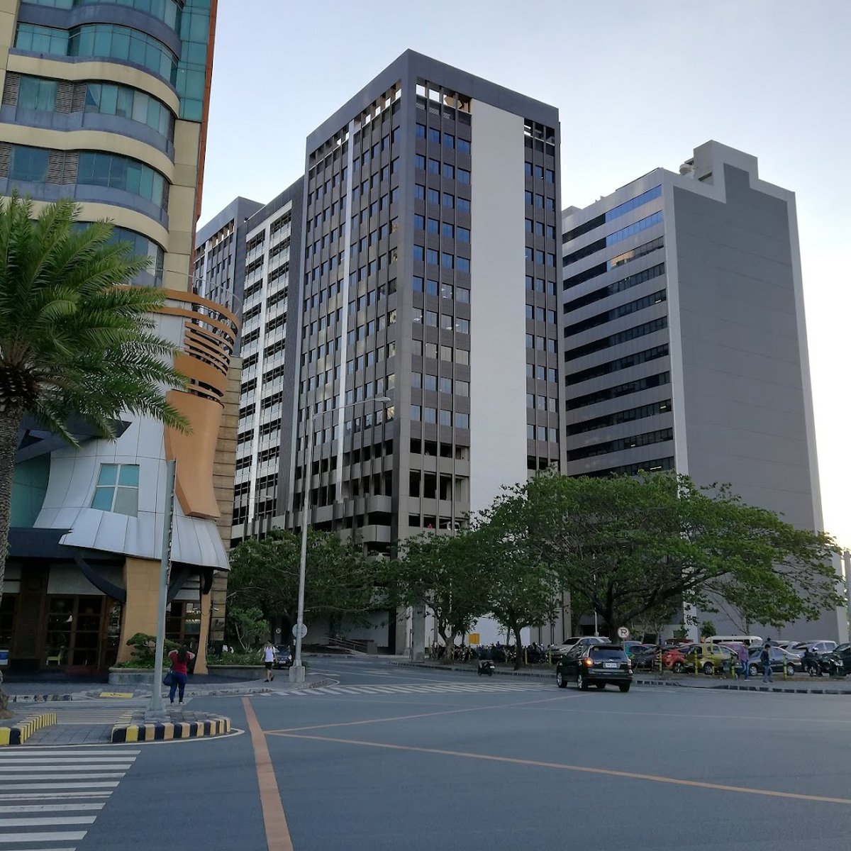 Whole Floor PEZA Certified Office for Lease ASEAN DRIVE Alabang ...
