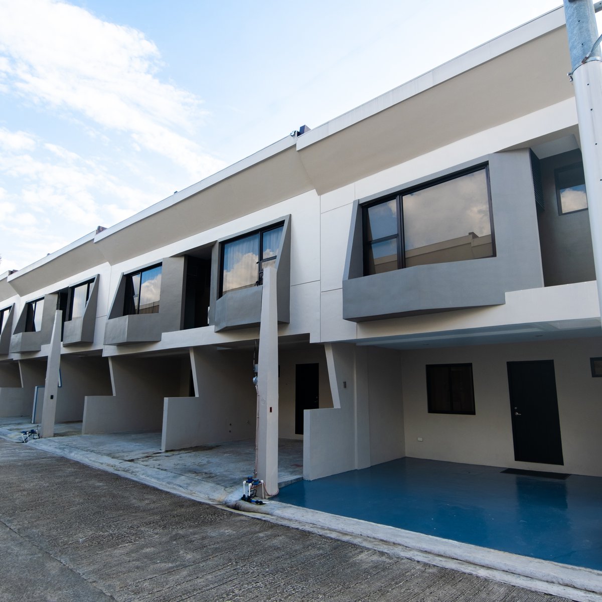 RFO 3-bedroom Townhouse For Sale in Antipolo Rizal: One Amari Place ...