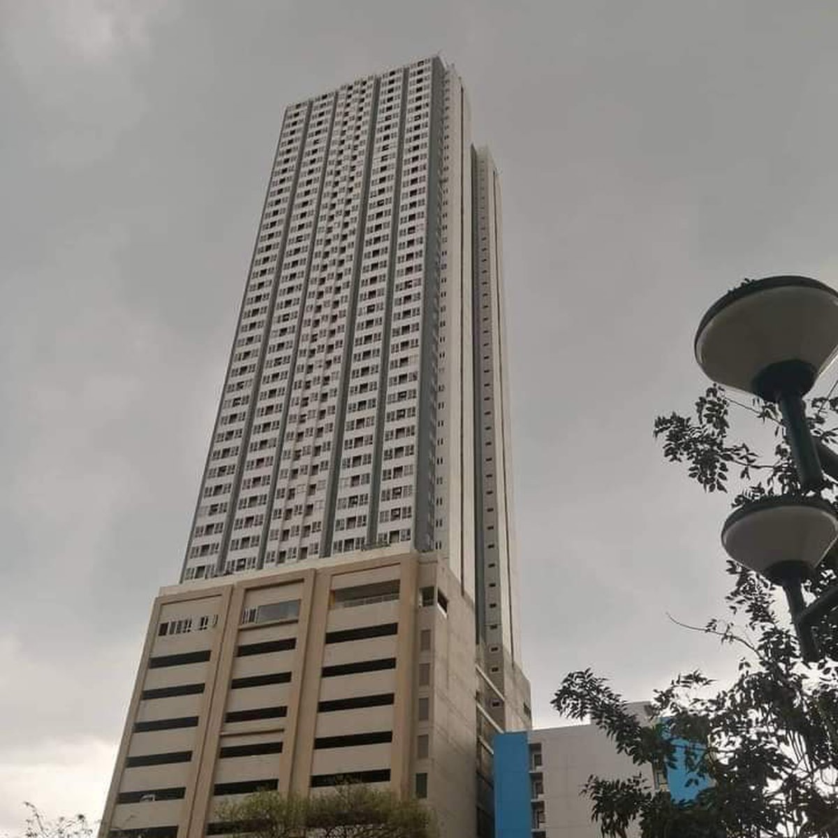 RFO/RENT TO OWN CONDO UNIT/1&2BR AVAILABLE IN TOMAS MORATO QUEZON CITY ...