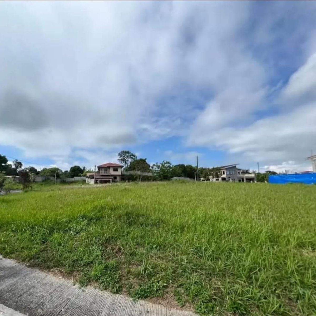 401 sqm Residential Lot For Sale in Tagaytay Heights, Tagaytay, Cavite [Lot 🚜] (September 2024 ...