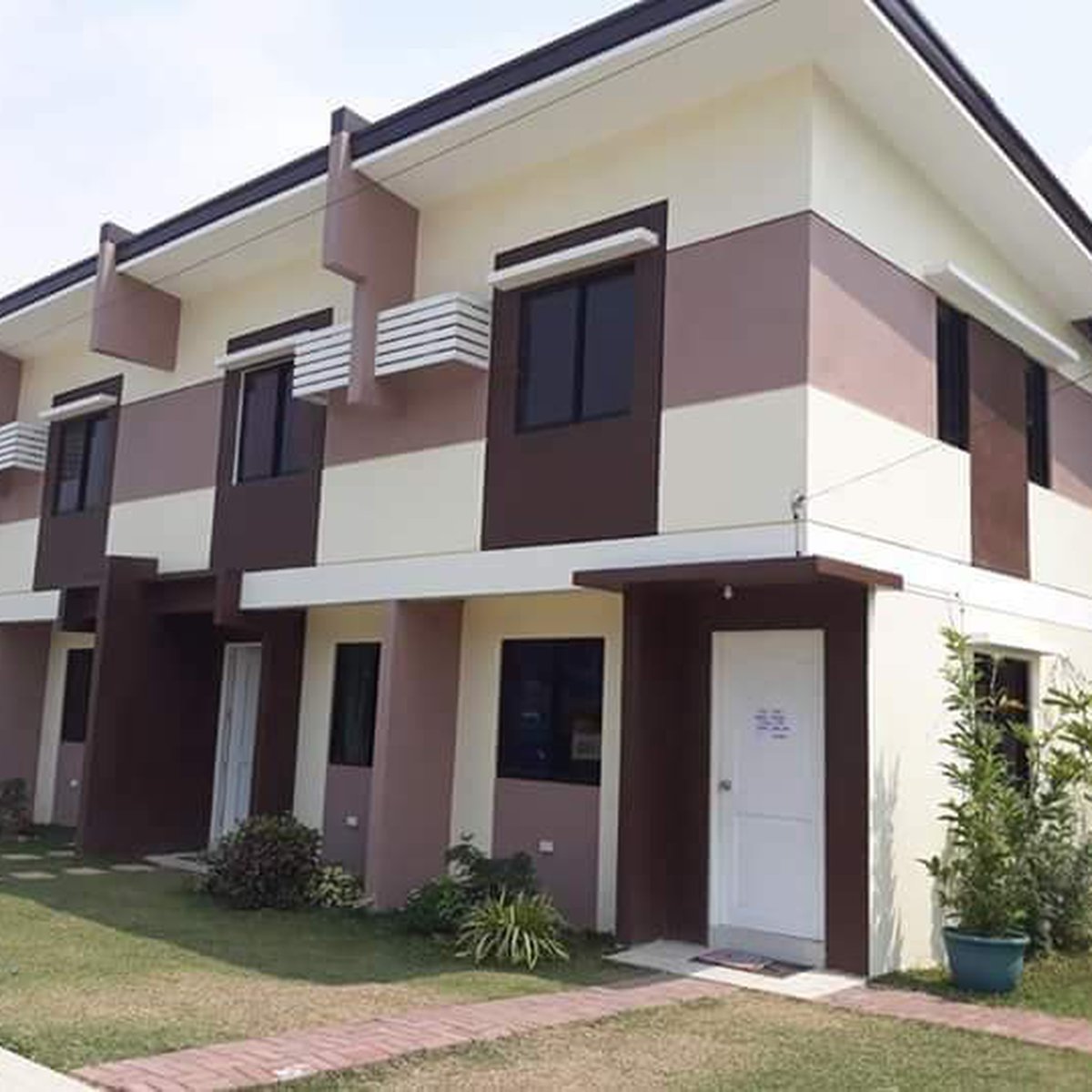 Complete Finished Townhouse for sale in AMAYA RESIDENCES [House and Lot ...