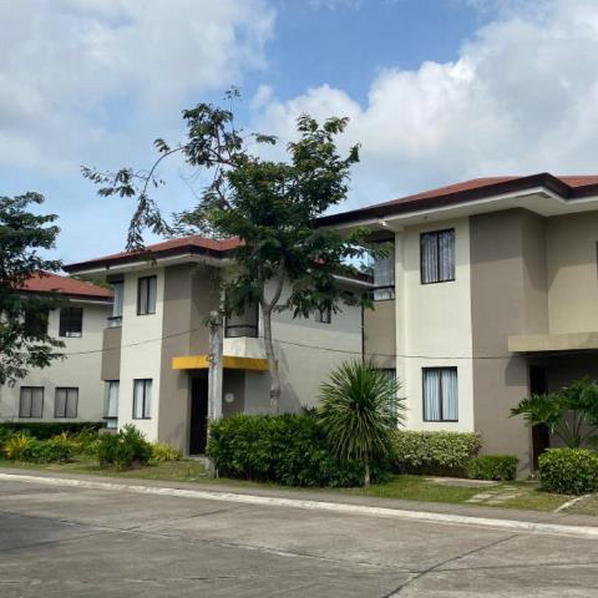 2 BR House and Lot For Sale in Pulilan Bulacan near Robinsons Place ...