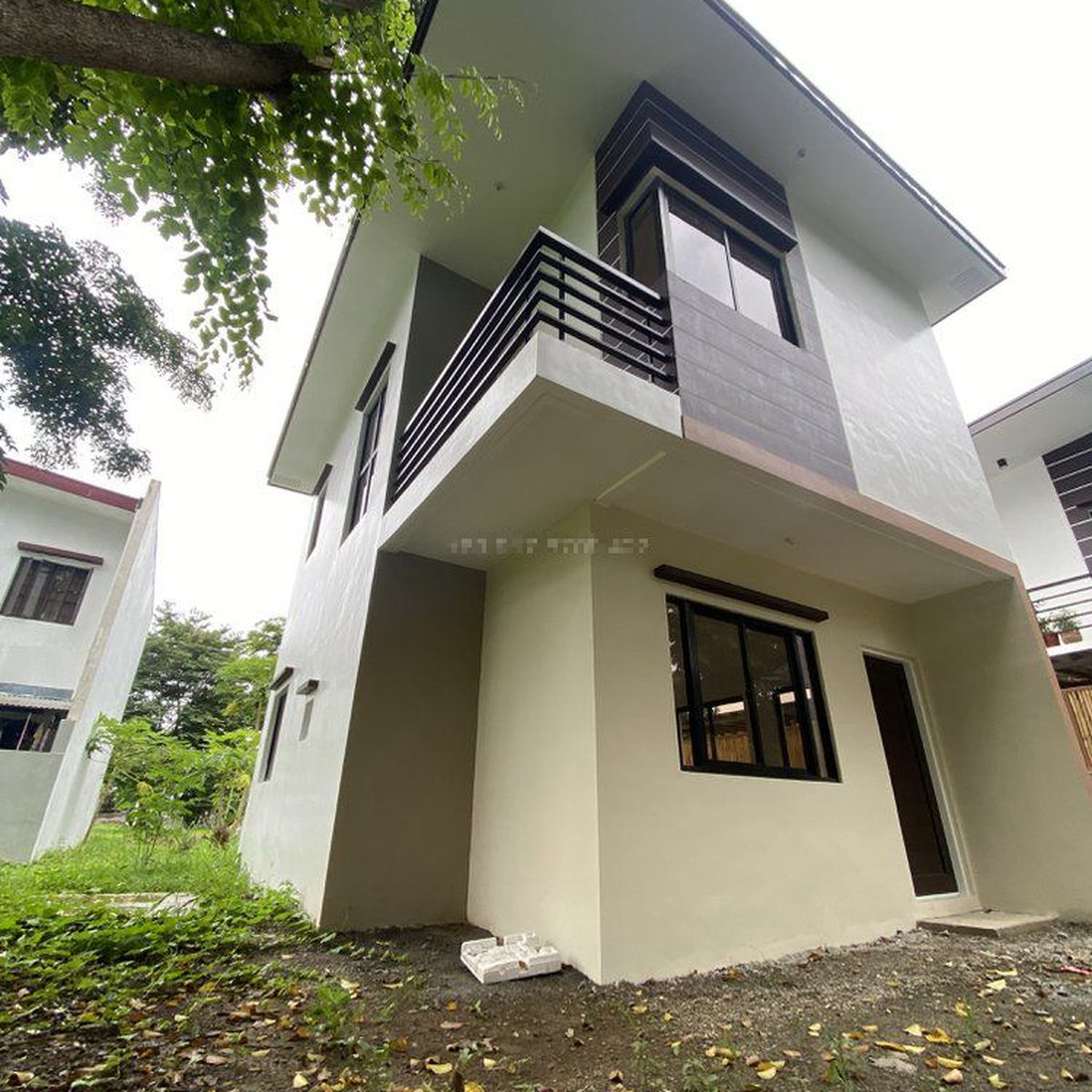 Ready for Occupancy 3 BR Complete Turnover House and Lot near Nuvali ...