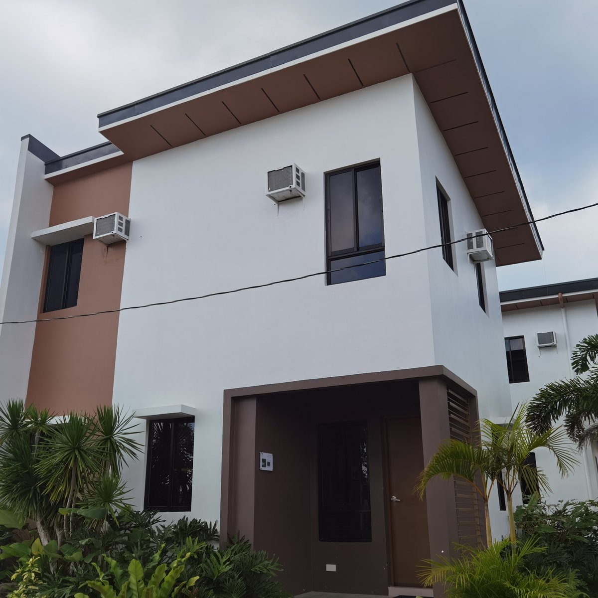 THE VILLAGES AT LIPA (SINGLE ATTACHED 65) [House and Lot 🏘️] (October ...