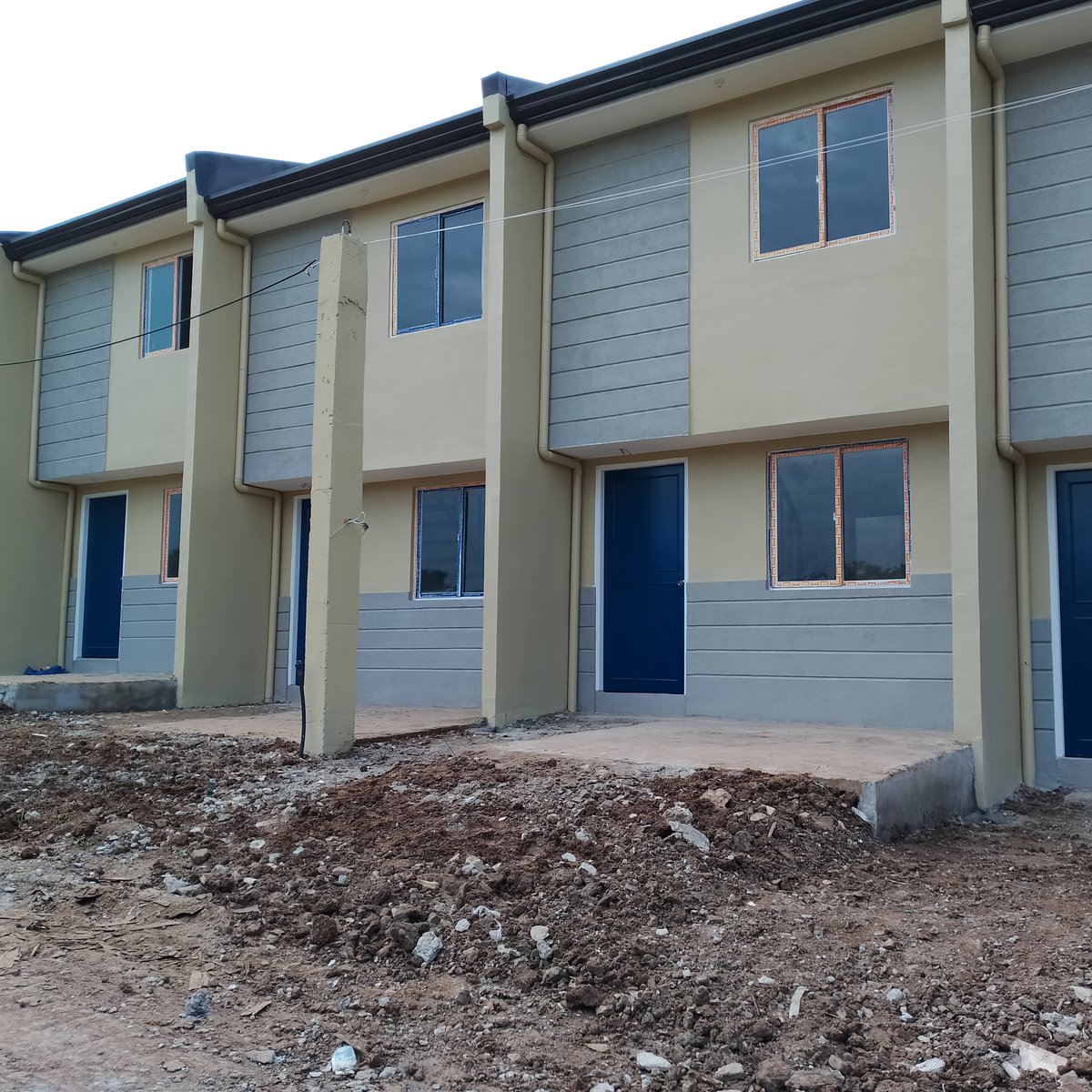 Pre-selling Provision for 2-BedroomTownhouse Bloomfield Terraces [House ...