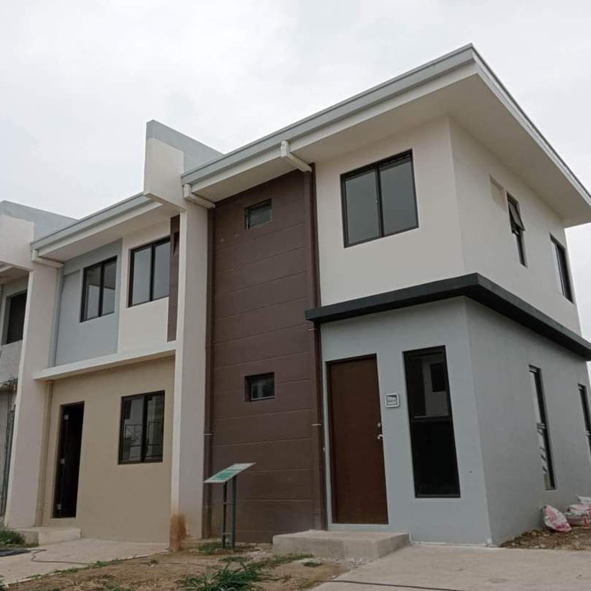 3-bedroom 2-storey CORNER LOT in Amaia Nuvali Calamba Laguna [House and ...