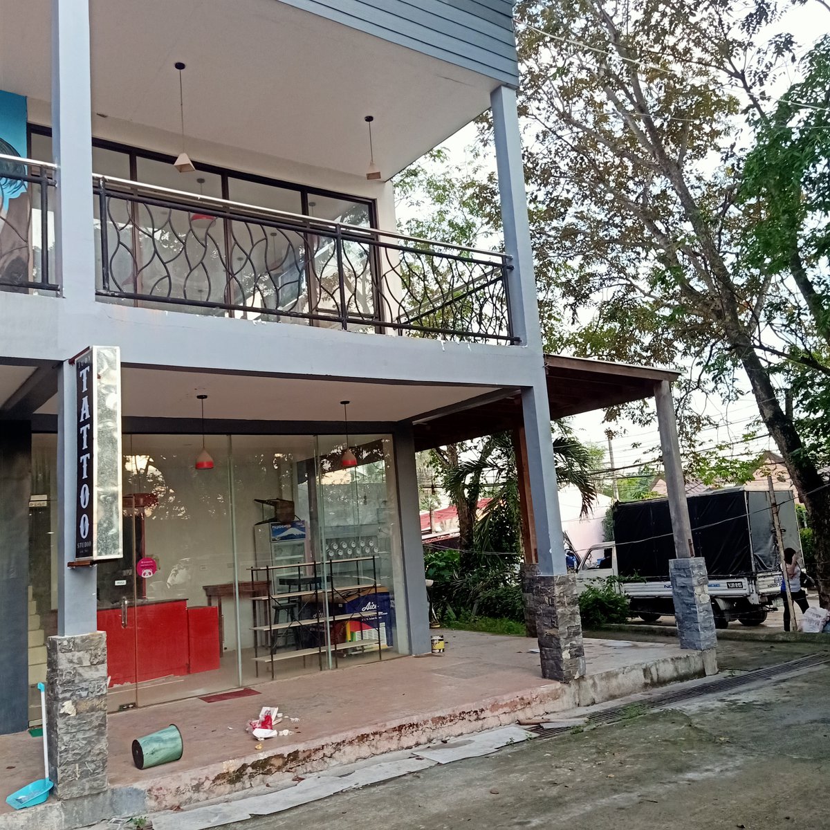 2 storey commercial unit [Commercial Property 🏭] (December 2022) in Minglanilla, Cebu for sale