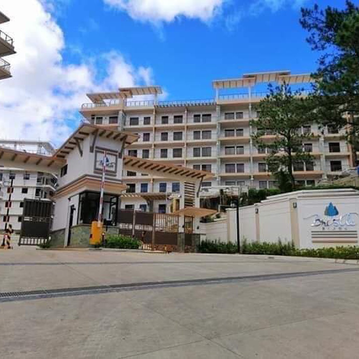 2 bedroom condominium in Pacdal Road Baguio City [Condo 🏙️] (August ...