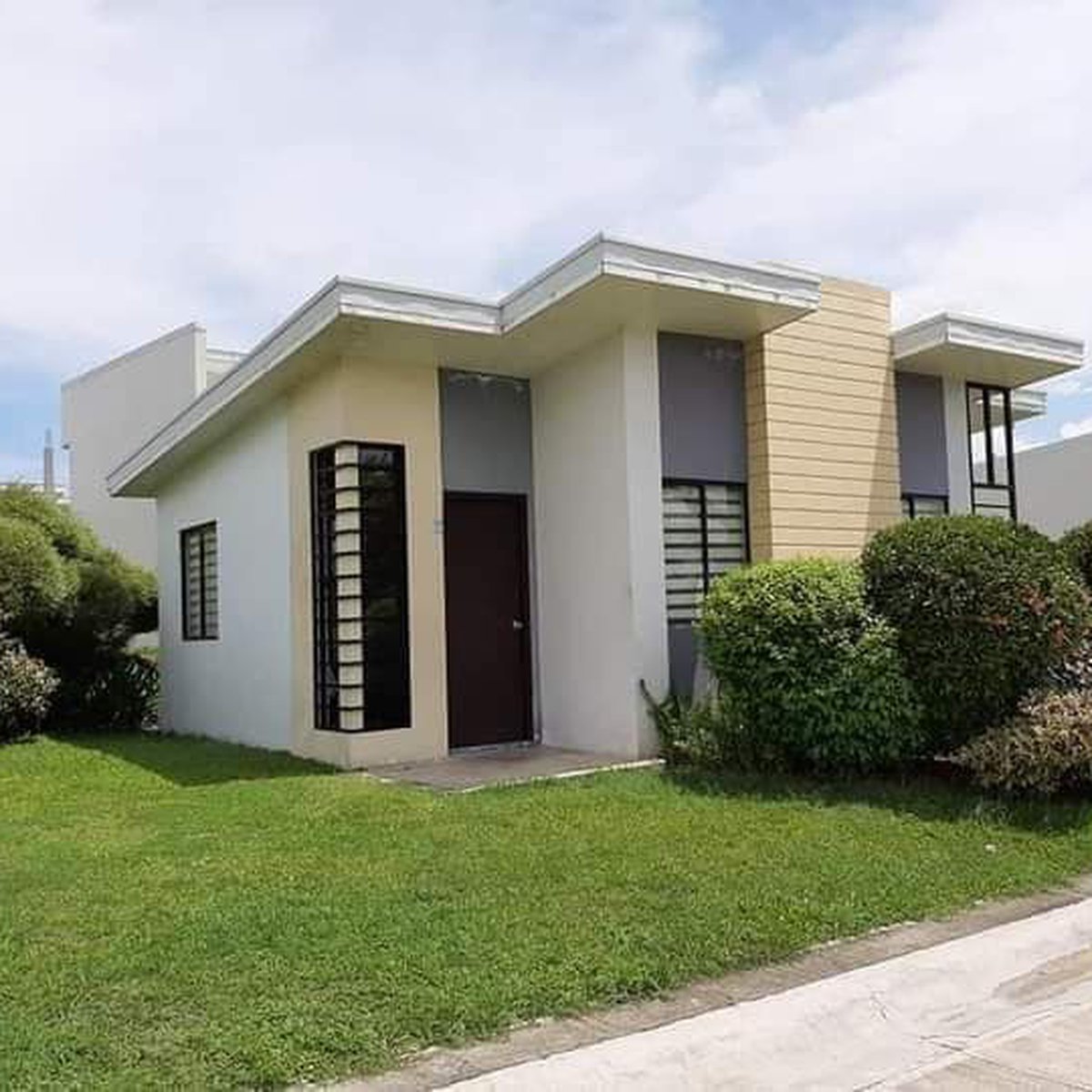 RFO 2-bedroom Duplex / Twin Home in Amaia Scapes Northpoint Bacolod [House and Lot 🏘️ ...