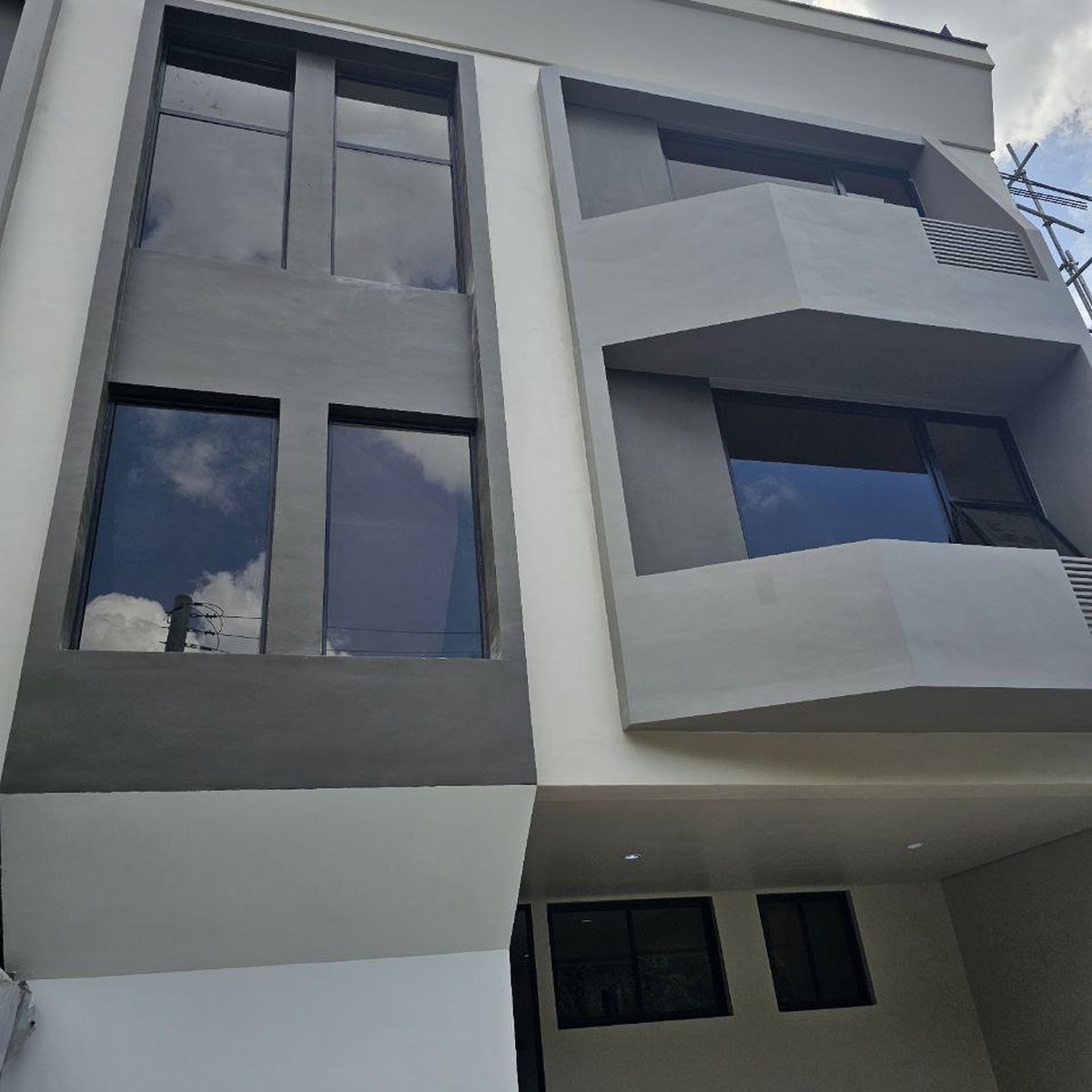 5-bedroom •••••••••••house For Sale in Antipolo Rizal: ONE AMARI PLACE ...