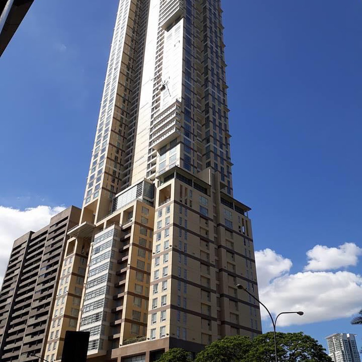 Condo Unit Penthouse For Sale Discovery Primea Ayala Makati [Condo 🏙️ ... Condo Unit Penthouse For Sale Discovery Primea Ayala Makati [Condo 🏙️ ...
