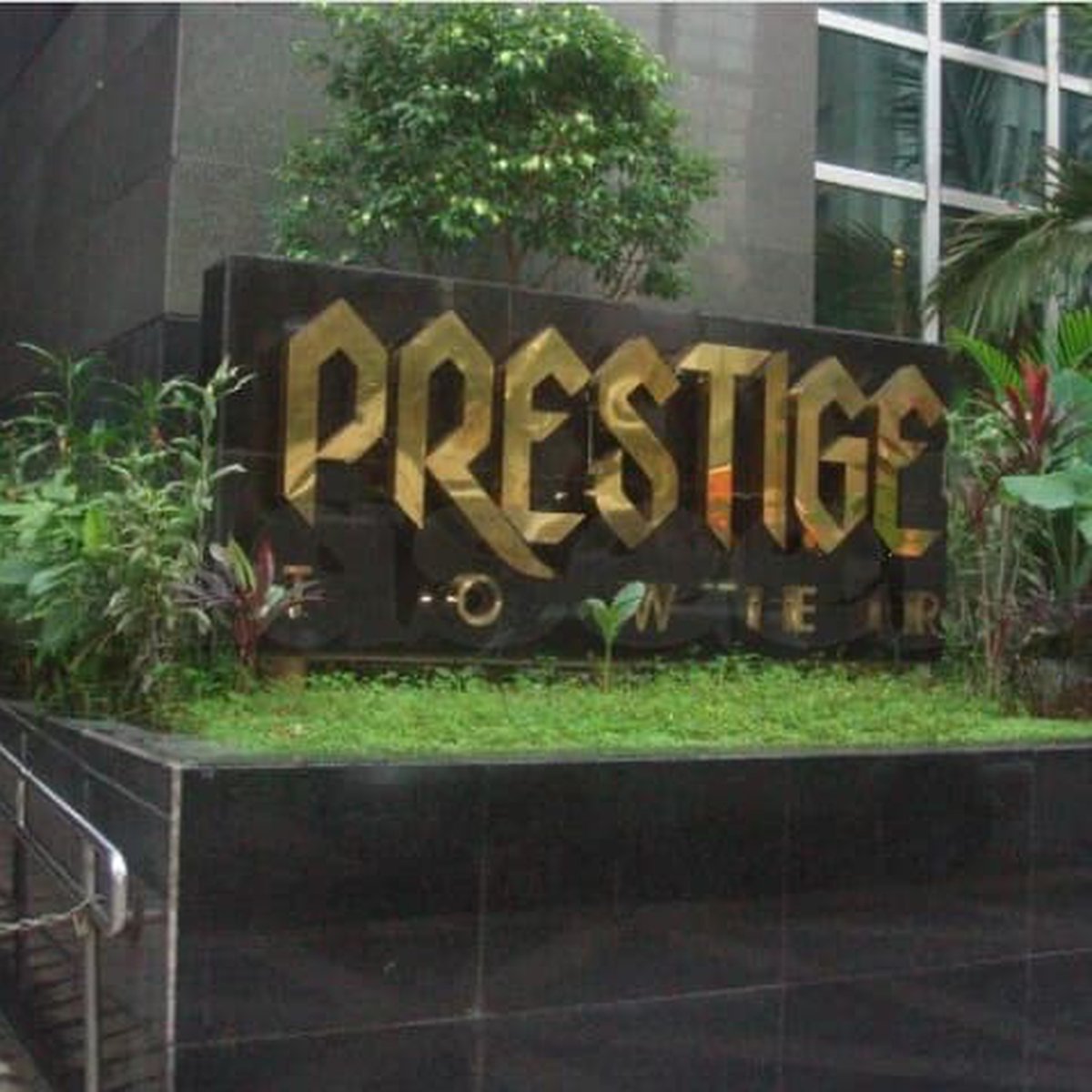 Two Commercial or Office Unit Prestige Tower Ortigas CBD [Commercial ...