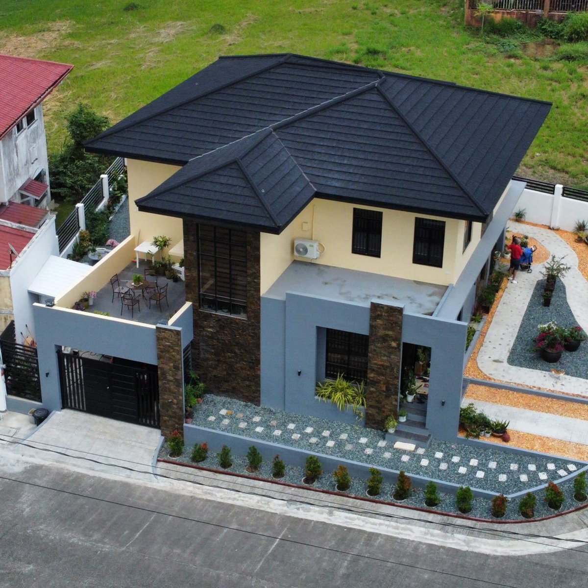 6-bedroom Single Detached House For Sale in Tagaytay Cavite [House and Lot 🏘️] (February 2024 ...