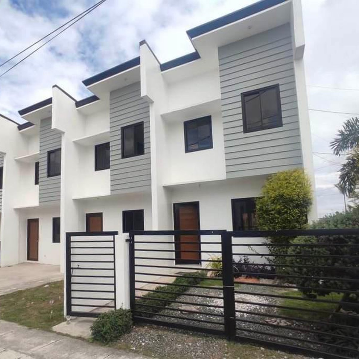 2 bedroom townhouse in Brgy Cabuco Trece Martires Cavite [House and Lot ...