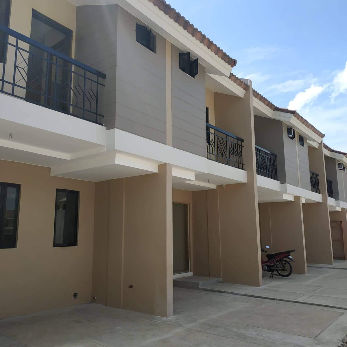 Townhouse For Sale (boundary of Antipolo & Angono) [House and Lot 🏘️ ...
