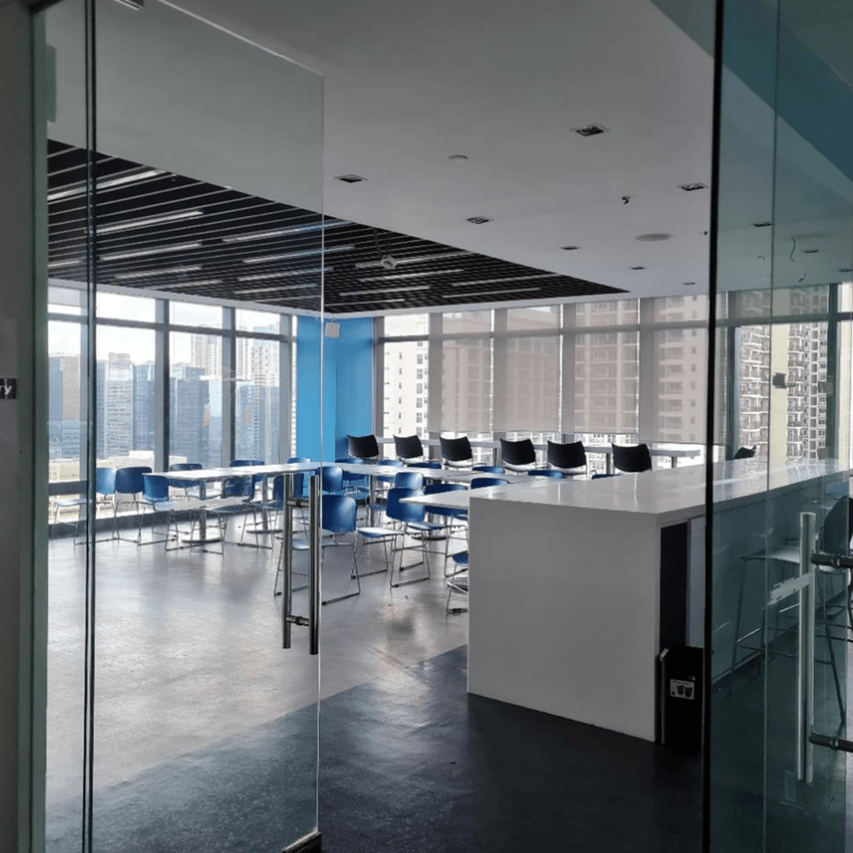 For Rent BGC Office 1.4K sqm, near High Street, Bonifacio Global City ...