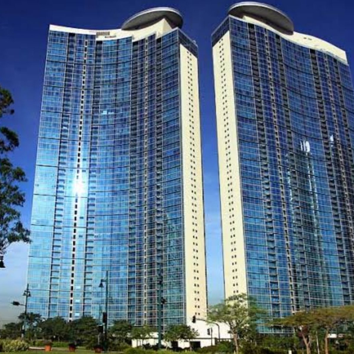BGC's PACIFIC PLAZA TOWERS FOR LEASE [Condo 🏙️] (September 2022) in BGC ...