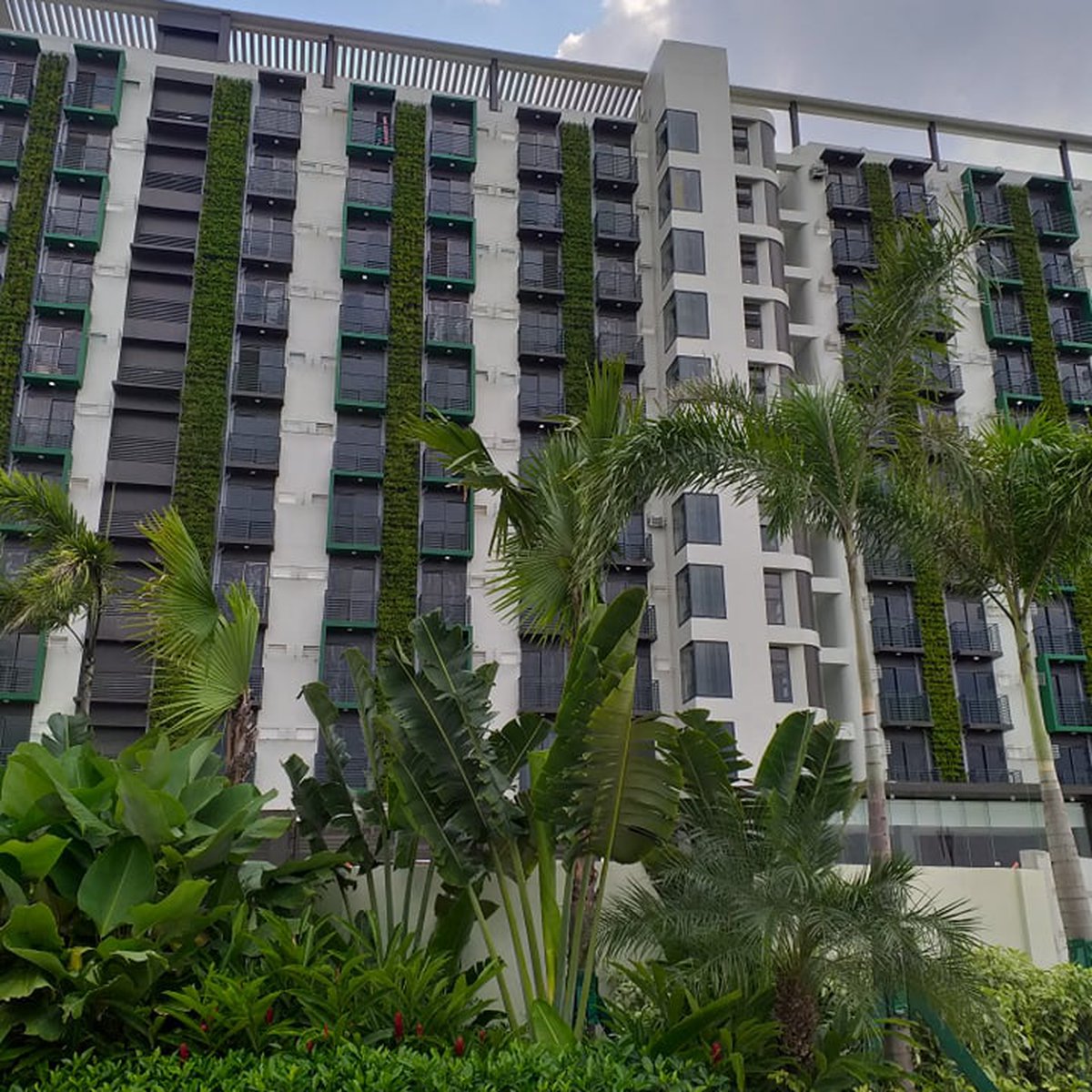 The Stunning Studio Unit at Zadia in Santa Rosa, Laguna [Condo 🏙️ ...