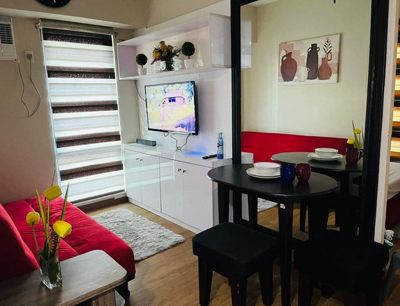 Ayala One Tower [13,944 Properties] (June 2023) on OnePropertee.com