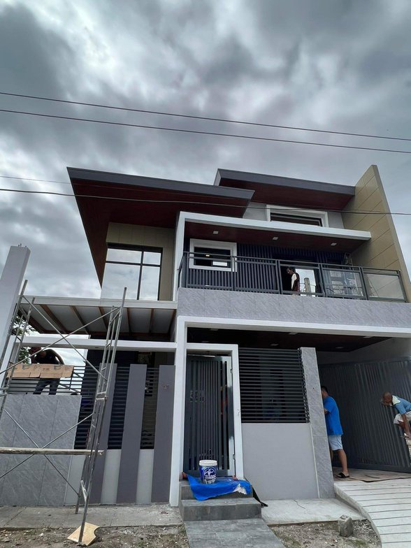 High Ceiling House Front Elevation [49,737 Properties] (May 2025) on ...