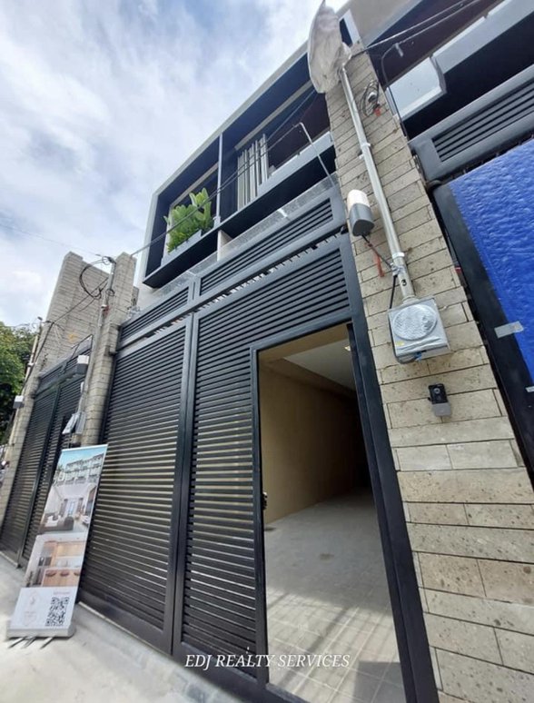 32m Squared Room [5,528 Properties] (May 2024) on OnePropertee.com