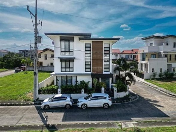 Antel Grand Village Anyana Paris House And Lot For Sale General Trias ...