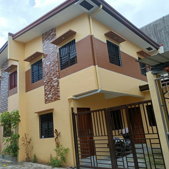 Single Attached House For Sale BGC Bonifacio Global City The Fort Fort ...