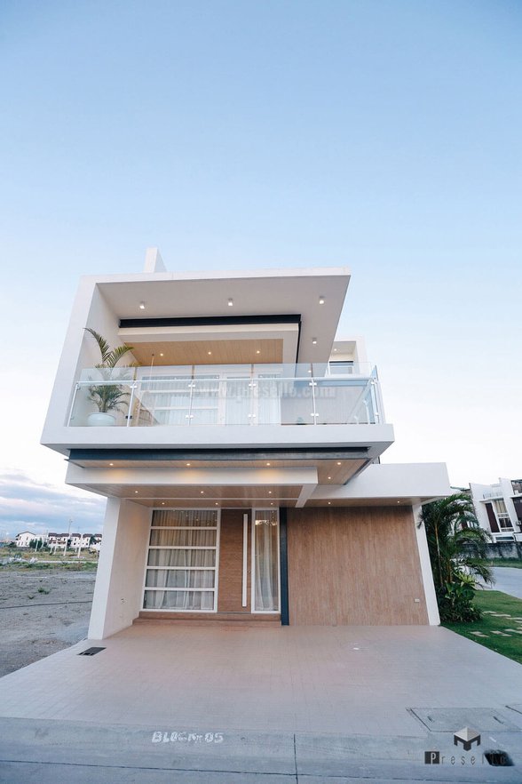 Single Detached House For Sale BGC Bonifacio Global City The Fort Fort ...