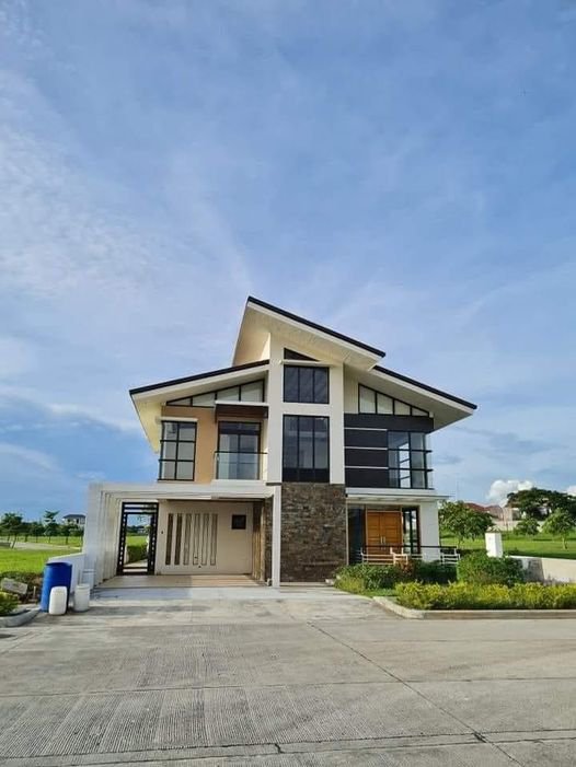 Dropped Bulkhead [1,103 Properties] (December 2025) on OnePropertee.com