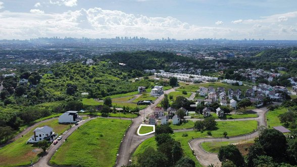 Banyan Crest [457 Properties] (July 2024) on OnePropertee.com