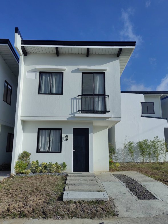 Single Attached House For Sale Pagbilao Quezon [151 Properties] (April ...