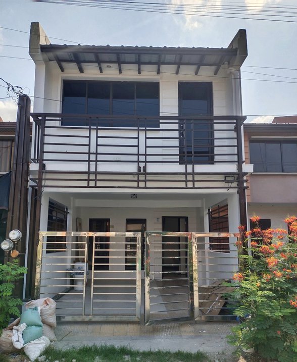 Deca Homes Townhouse Model [8,588 Properties] (February 2025) on ...