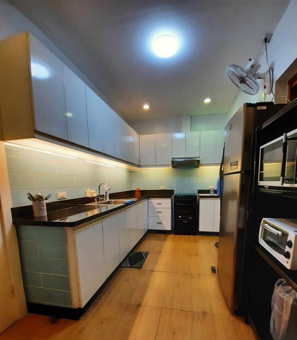 Duplex Twin House For Rent BGC Bonifacio Global City The Fort Fort ...