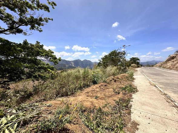 Aningalan Resort [8,689 Properties] (July 2025) on OnePropertee.com