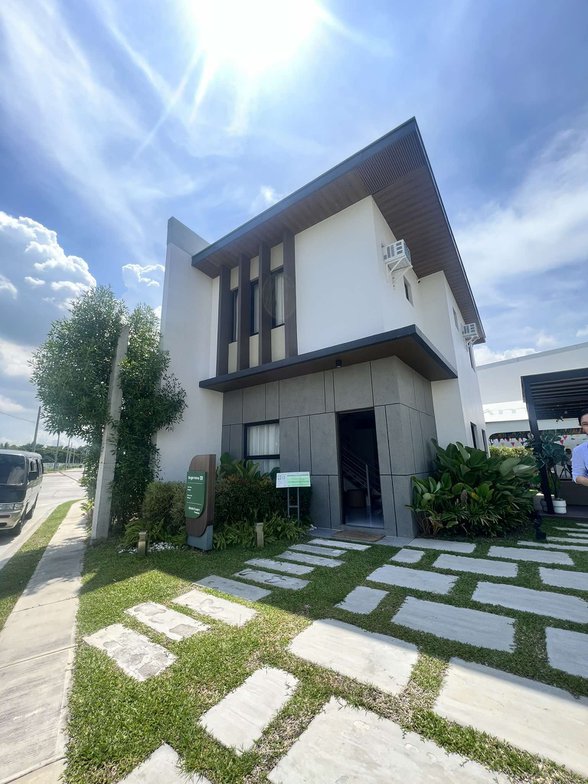 Jumbo Jenra Photos [12,971 Properties] (July 2025) on OnePropertee.com