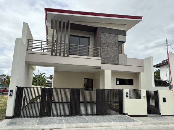 Forbes Antel House And Lot For Sale General Trias Cavite [669 ...