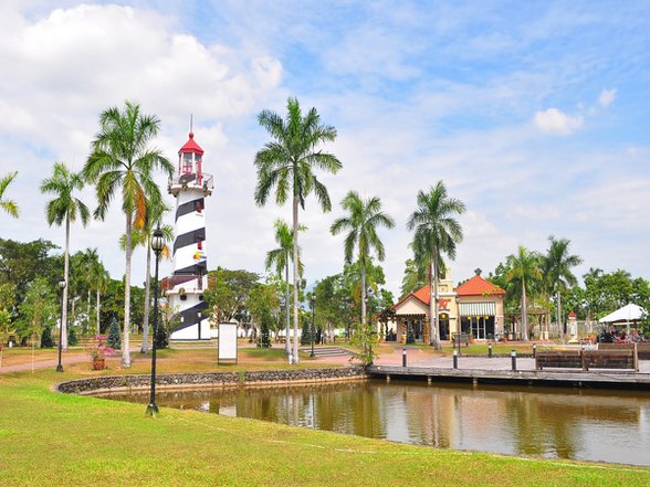 Global Construct City Photos [9,602 Properties] (July 2024) on ...