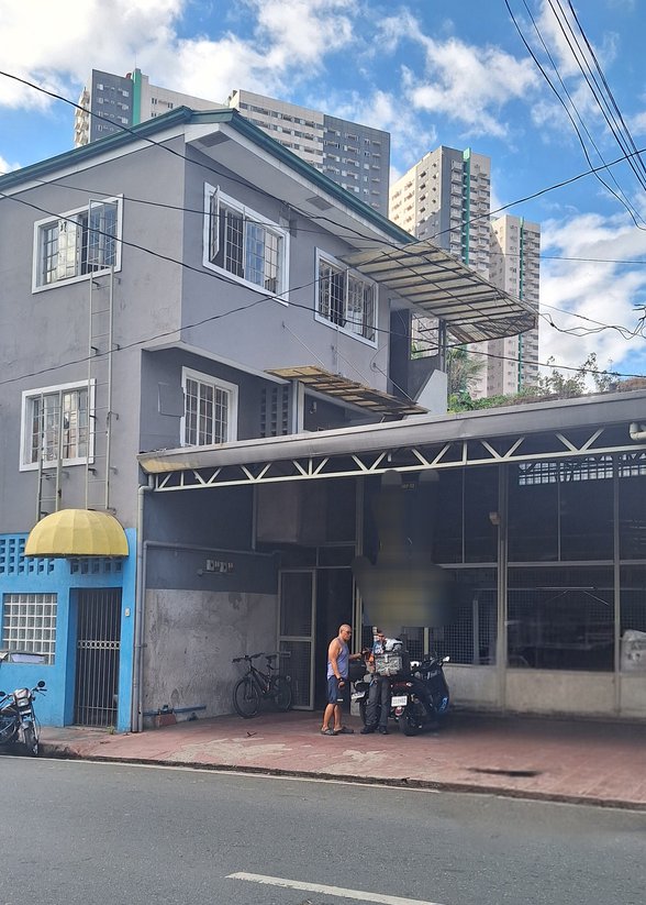 Medalla Building Cubao [12,838 Properties] (April 2025) on OnePropertee.com