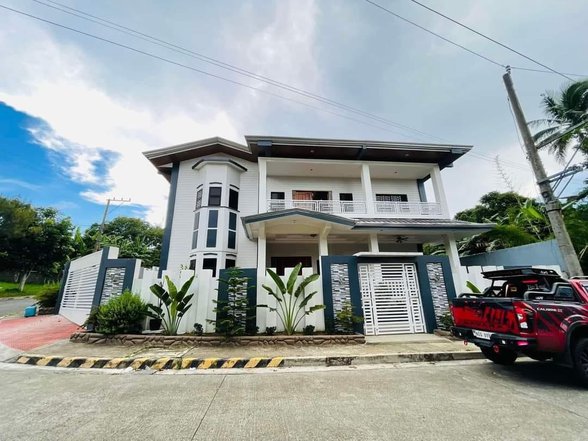 7 Car Parking House And Lot For Sale Tagaytay Cavite [53,818 Properties] (September 2024) on ...