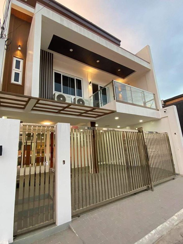 Attic Houses [39,850 Properties] (January 2025) on OnePropertee.com